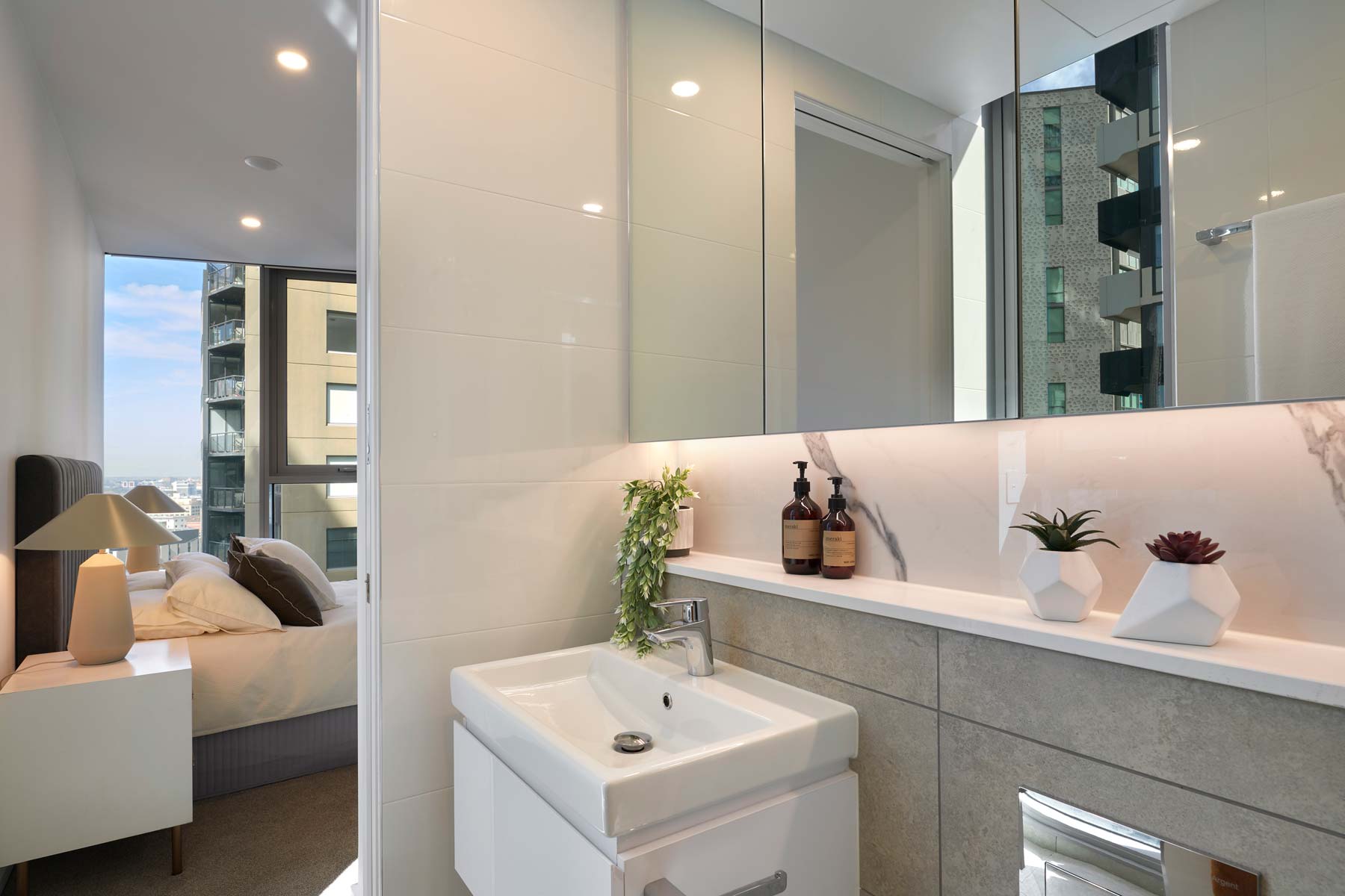 FOCUS Apartments | Buy