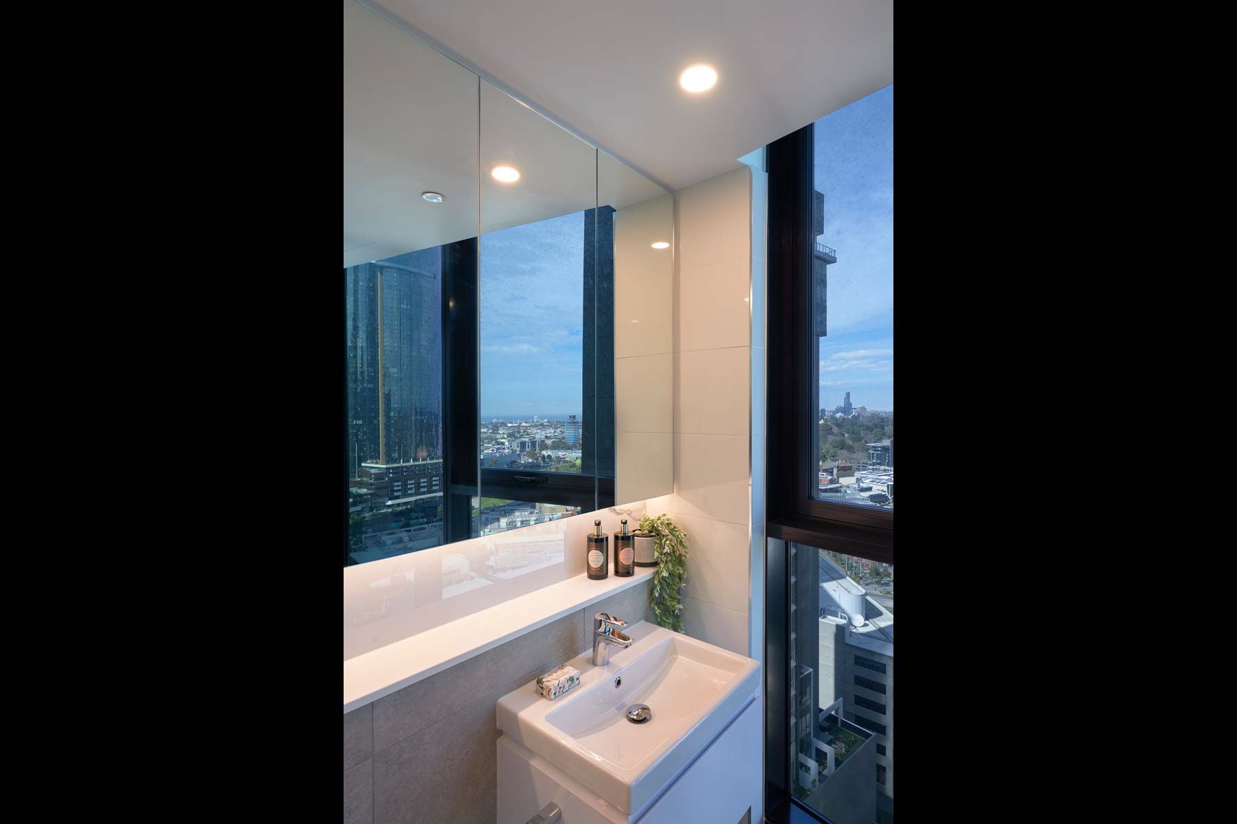 FOCUS Apartments | Buy